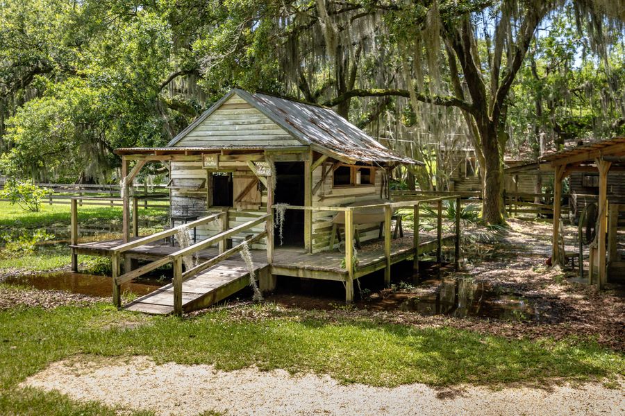 Destrehan Plantation Tour Near New Orleans