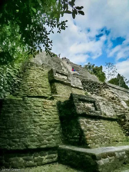 Lamanai Mayan Ruins in Belize: The Perfect Shore Excursion