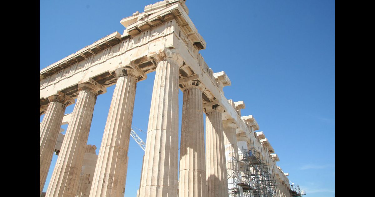Visiting the Acropolis | A Place of Rich History and Inspirational Stories
