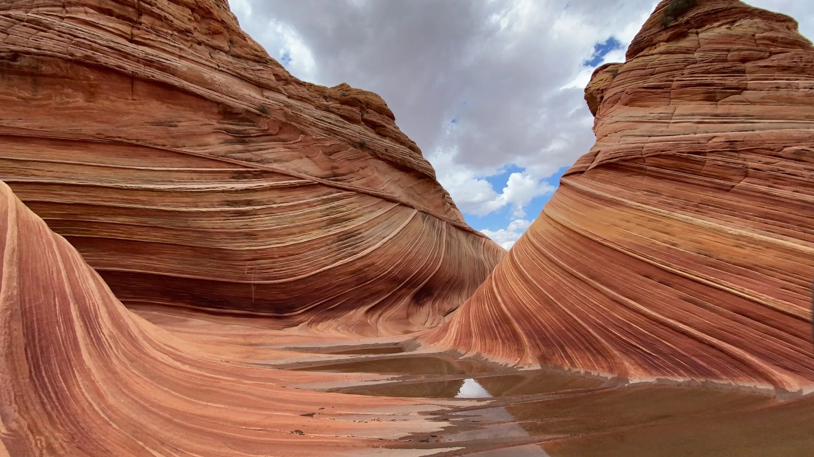 Hiking The Wave In Arizona